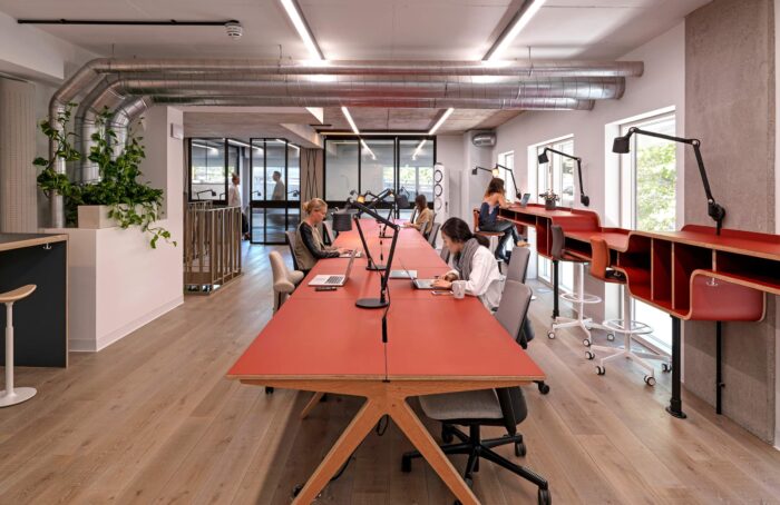 Workplace Visitor Policy: Template PDF, Examples & Tips