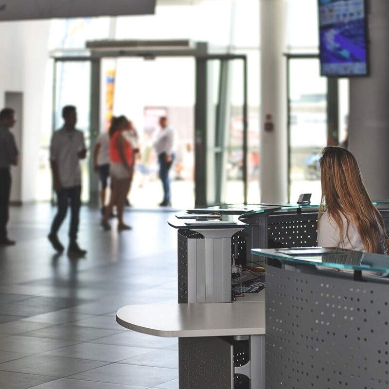 How Does a Visitor Management System Work + How to Build One
