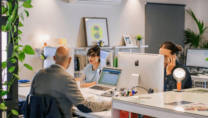 Workplace Collaboration: Statistics, Trends & Takeaways 2026
